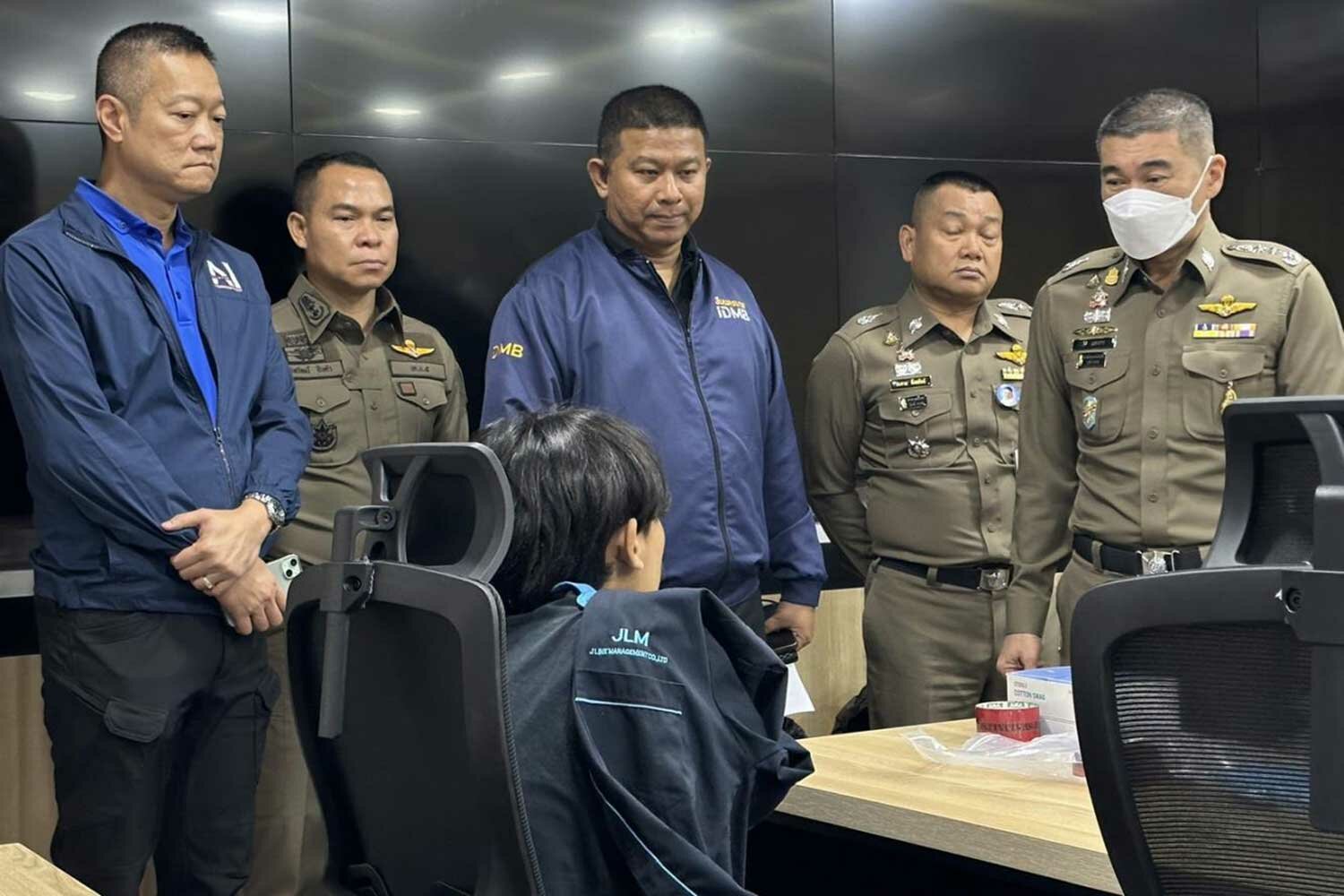 Thai Military Probes Armed Road Rage Incident - Bangkok Local Info